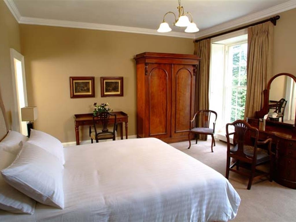 Historic house stays in Ireland | Ireland.com