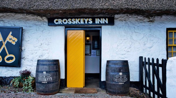 Experience the rhythms of a traditional music session | Ireland.com