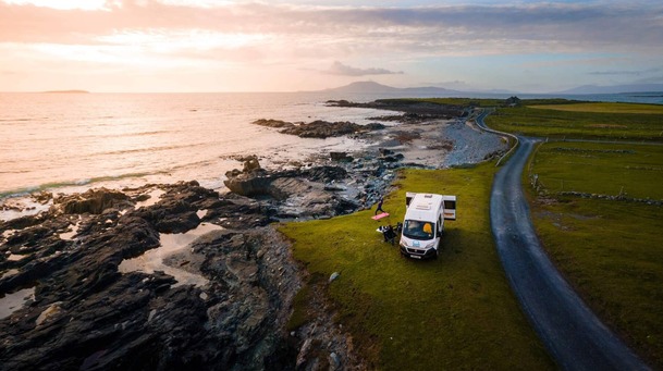 Go on a caravan trip around Ireland | Ireland.com